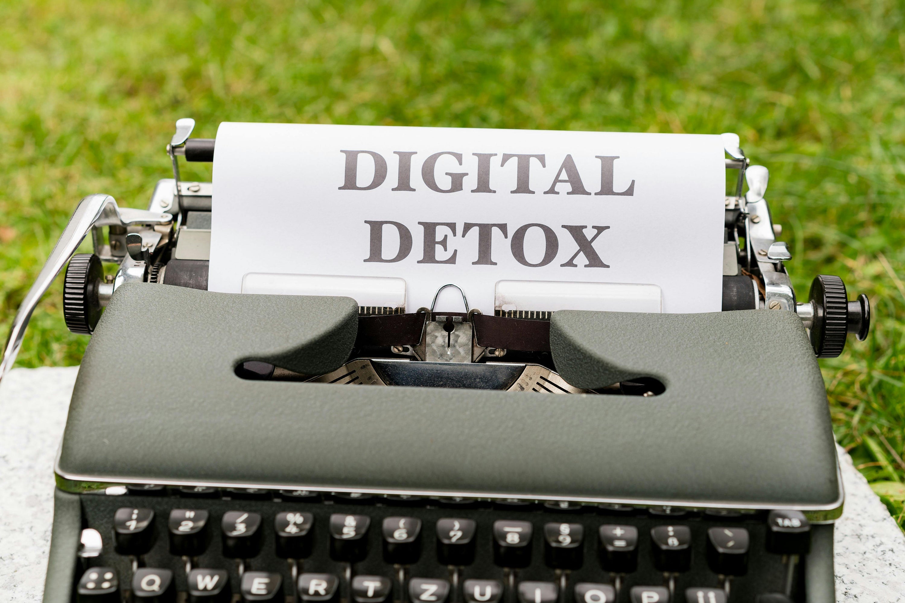 Digital Detox Strategies – The Pod Company